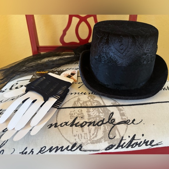 Spirit | Other | Spirit Halloween Vampire Top Hat Black Lace Print Veil ...